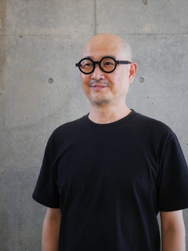 【URM（ウルム）】U2-Black | INSpiRAL （インスパイラル）